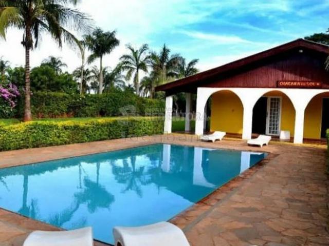 Chacara Mobiliada Locação ou Venda Condominio Vertentes do Sul Bady Bassitt SP