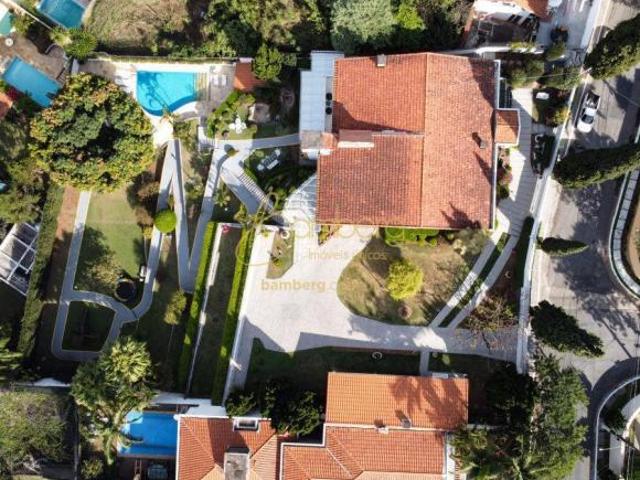 Chácara Monte Alegre /Alto da Boa Vista 600 m²área construída 2.296 m²área útil 4 salas, 4 suítes