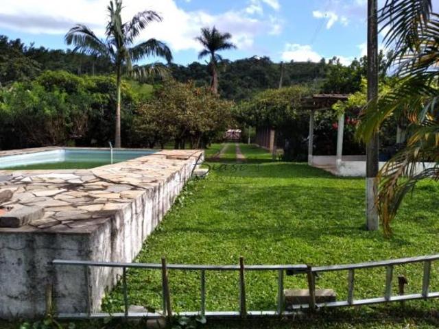 Chácara na beira do Rio Paraíba / Freguesia da Escada / 02 dormitórios / 100 m² de construção / 3.00