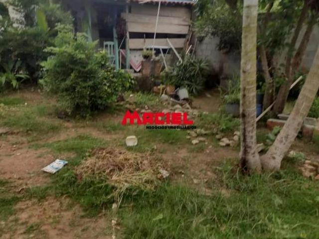 Chácara no Majestic três casas aproveite essa oportunidade