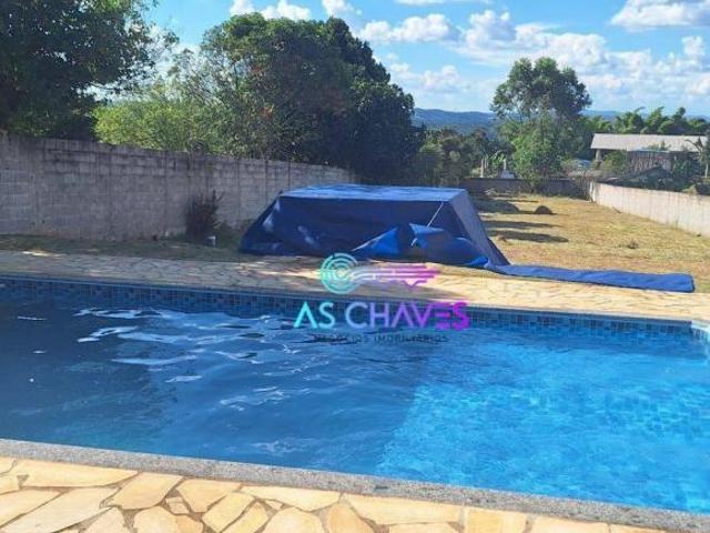 Chácara no Condomínio Saint James 2 em Campo Limpo Pta SP