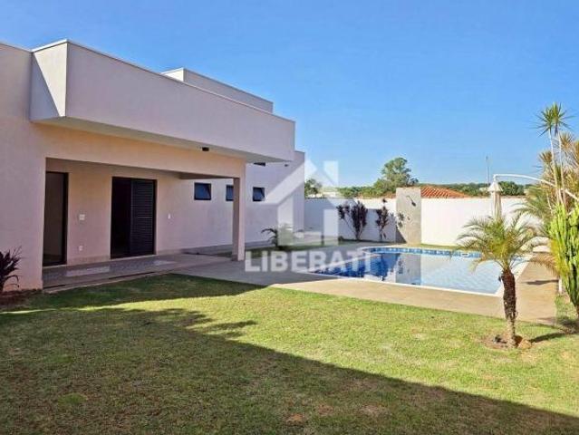 Chácara no Condomínio Residencial Ecopark, 13 minutos de Boituva, 4 dormitórios, Piscina