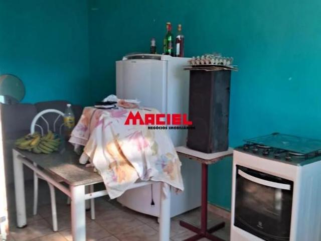 chácara no jardim santa maria com 1.000 metros, um dormitório com banheiro