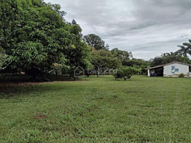Chácara no Vale das Garças em Campinas com pomar e vista para a Praça Ray Charle