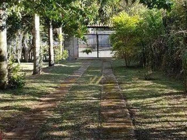 CHÁCARA A VENDA 3 QUARTOS 1.100M² A.T, 510M² A.C R$ 745.000,00 CHÁCARA SAN MARTIN I ITATIB