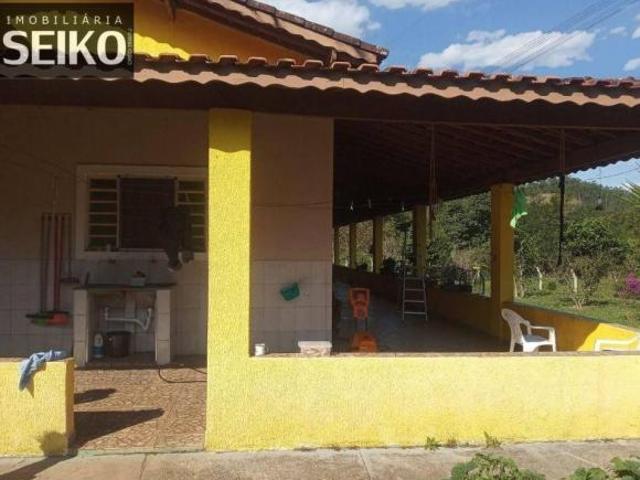 Chácara a VENDA, 1 alqueire, Casa construção teto laje 4 dormitórios, galpão, tanque de peixe, escr