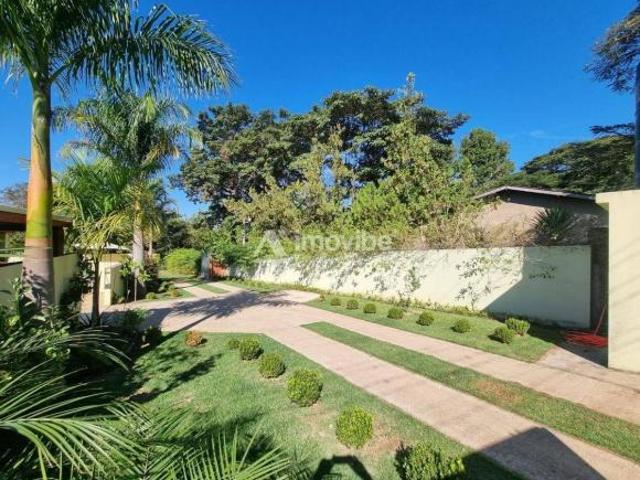 Chácara à Venda 220m² de Construção | Piscina, Energia Fotovoltaica e Tanque de Peixes – Chácaras de