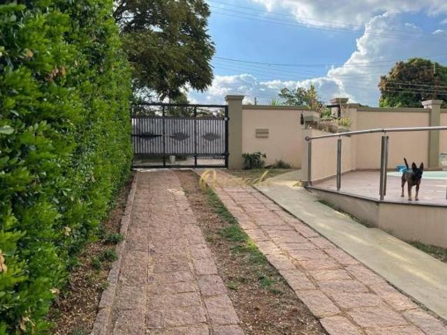 Chácara à venda, 2 dormitórios, área gourmet, piscina, Altos da Bela Vista, Indaiatuba