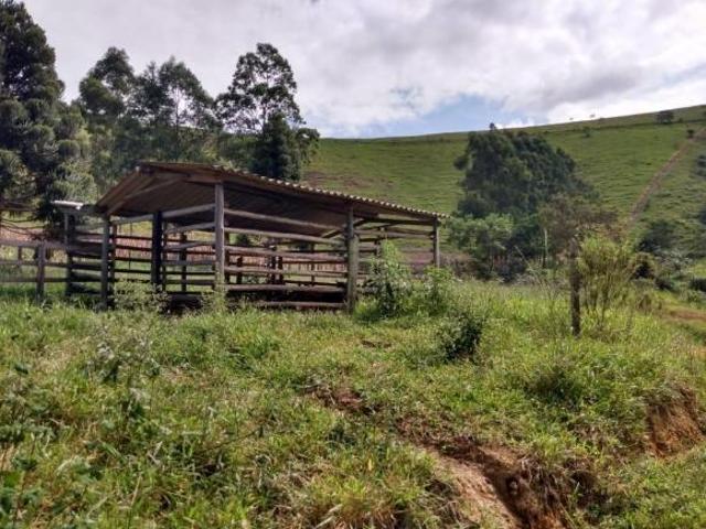 Chácara à venda 2 Quartos, 135000M², Zona Rural, Piquete SP