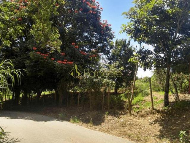 Chácara à venda 2 Quartos, 2 Vagas, 300000M², Água Preta, Pindamonhangaba SP