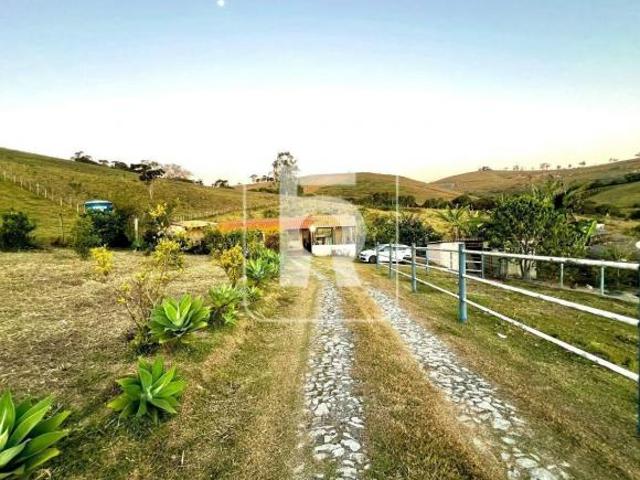 Chácara à venda, 2 quartos, 2 vagas, Área Rural de Conselheiro Lafaiete Conselheiro Lafaiete/MG