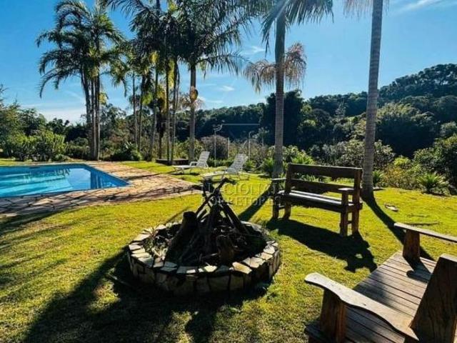 Chácara à venda, 2 quartos, 3 vagas, Campo Novo Bragança Paulista/SP