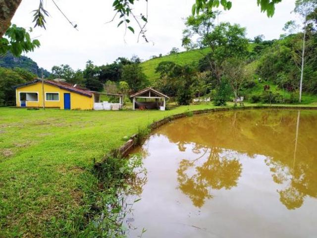 Chácara à venda 4 Quartos, 1 Suite, 1282600M², Zona Rural, Pindamonhangaba SP