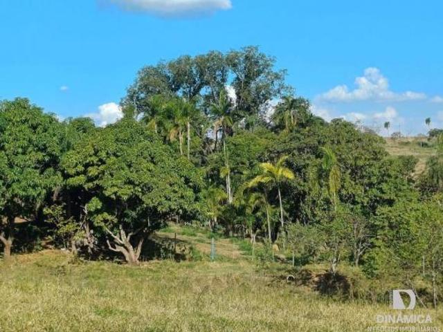Chácara à venda, 4 quartos, 1 suíte, 5 vagas, Bairro dos Pires Limeira/SP
