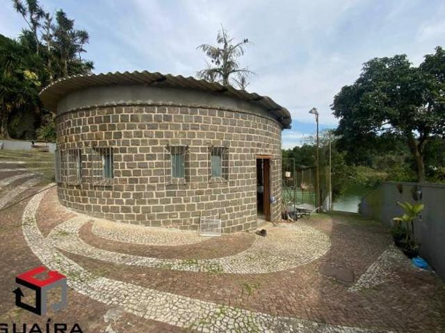 Chácara à venda 4 quartos 1 suíte Rio Grande São Bernardo do Campo SP