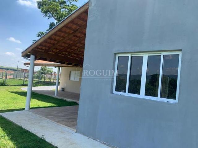 Chácara à venda 5.000m Casa 3 quartos,sendo 1 suíte Bairro Guamirim Capapava SP