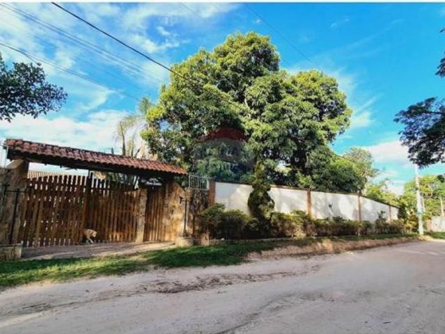 Chácara à Venda, 5 Quartos, 400m², Bairro Aparecidinha, Sorocaba / SP