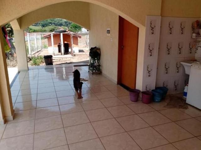 Chácara à venda 6 Quartos, 1 Suite, 15000M², Barreiro, Taubaté SP