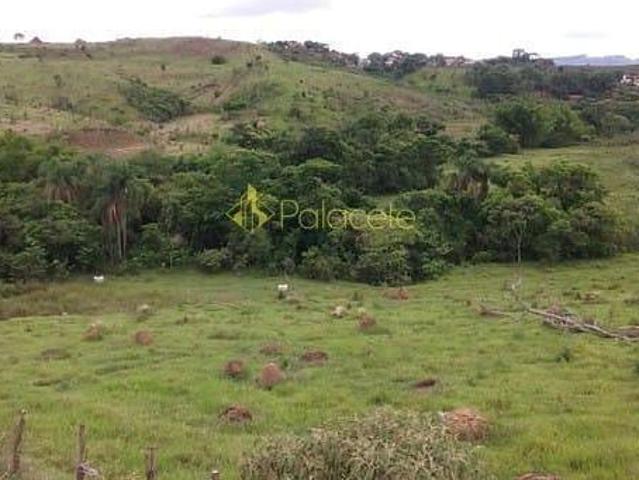Chácara à venda 72600M², Águas da Prata, São José dos Campos SP