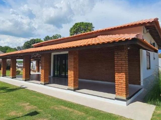 Chácara a venda com muito Conforto e Elegância no Condomínio Vitassay