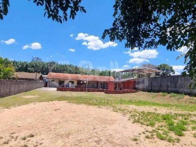 Chácara à venda com edícula no bairro Pinheirinho em Vinhedo interior de São Paulo
