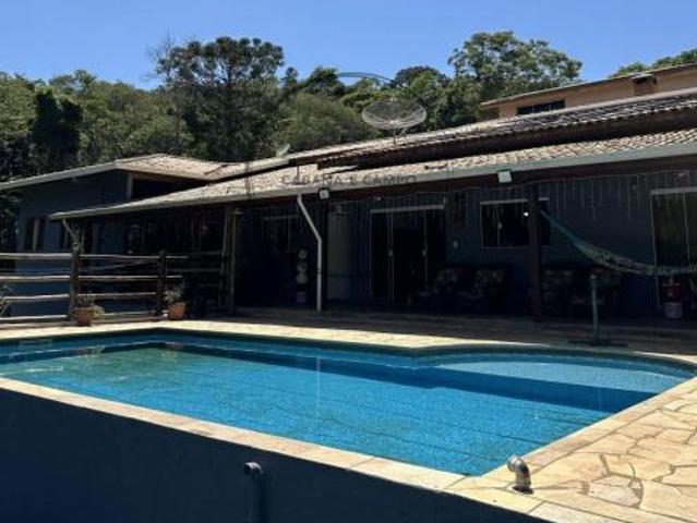 Chácara à venda com Piscina Aquecida no Estância Maria do Laranjal