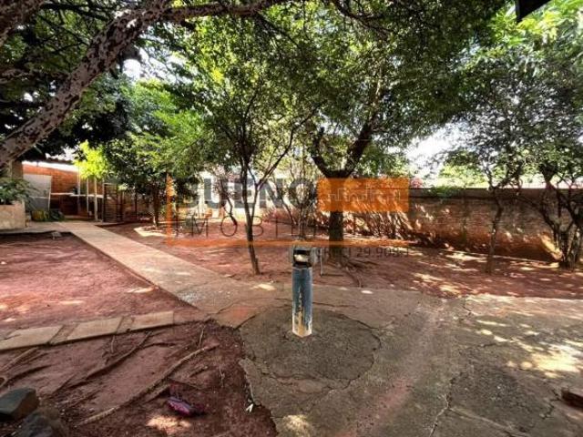 Chácara à venda com piscina e duas casas – no Jardim Guarapari Nova Odessa SP