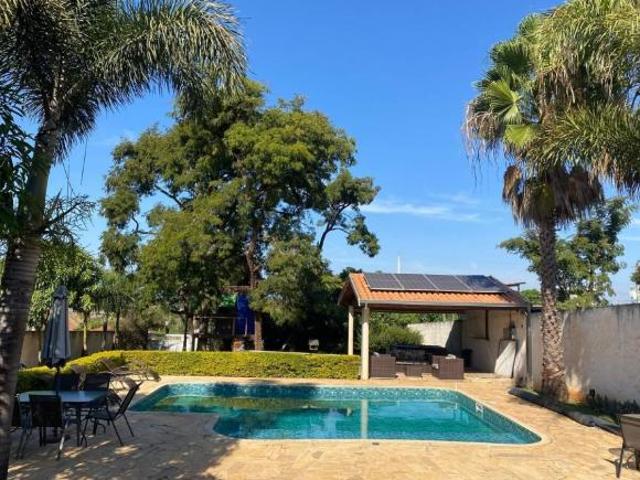 Chácara à Venda com piscina em Boituva Financia e aceita permuta