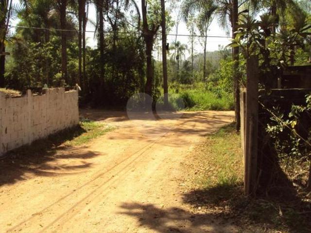 Chácara à venda com 1 quarto em Cruz Das Almas, Biritiba mirim