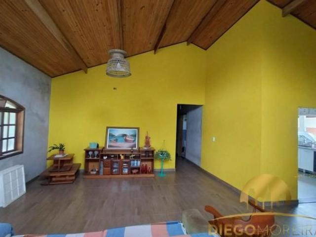 Chácara à Venda com 2.000 m² em Mairiporã