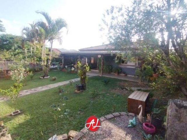 Chácara A Venda Com 3 Belíssimas Casas Indaiatuba SP!