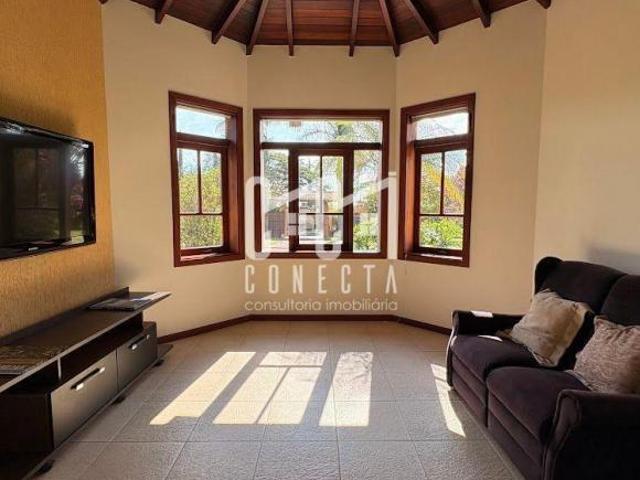 Chácara á venda com 3 quartos, Condomínio Recanto Das Flores, Indaiatuba SP