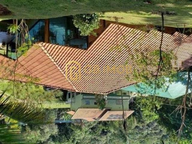 Chácara a venda com 426m² com 4 dormitórios e 7 banheiros em Jarinu SP