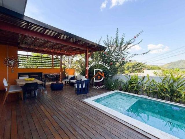 Chácara à venda com 4 dormitórios 4 Suítes, 630 m² por R$ 1.975.000 Condomínio Fechado Bom Jes