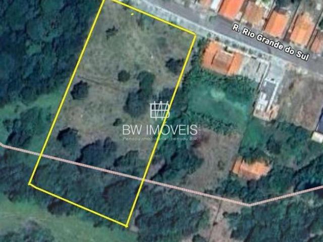 Chácara à Venda com 5.500 m² Cromínia Go | Excelente Oportunidade