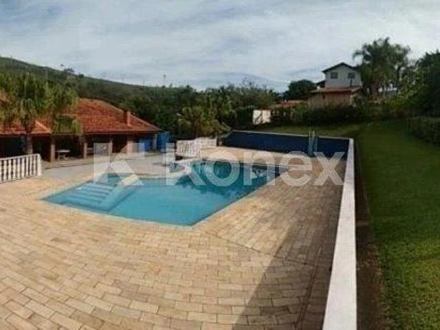 Chácara à venda com 5 quartos em Centro, Lindóia