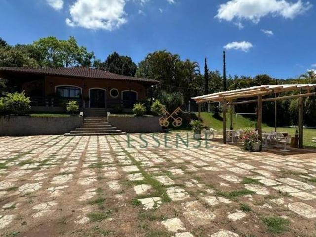 Chácara à Venda de 22.000m² com duas casas na Baruel em Suzano/SP