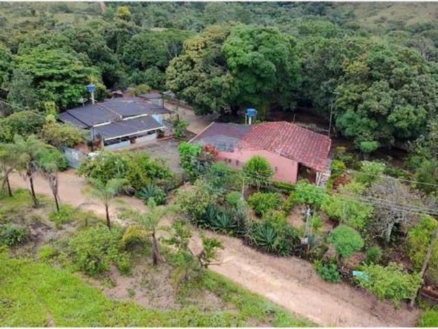 Chácara à Venda em Cocalzinho de Goiás – Região do Girassol | 27.294 m² de Área Total