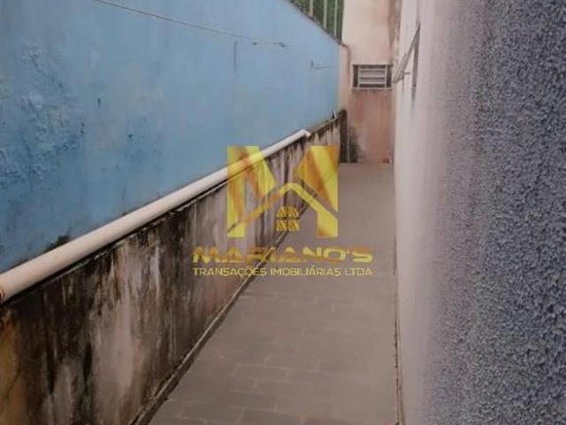 Chácara a venda em condomínio fechado no bairro Santa Cecília em Nazaré Paulista /SP. Acesso a repre