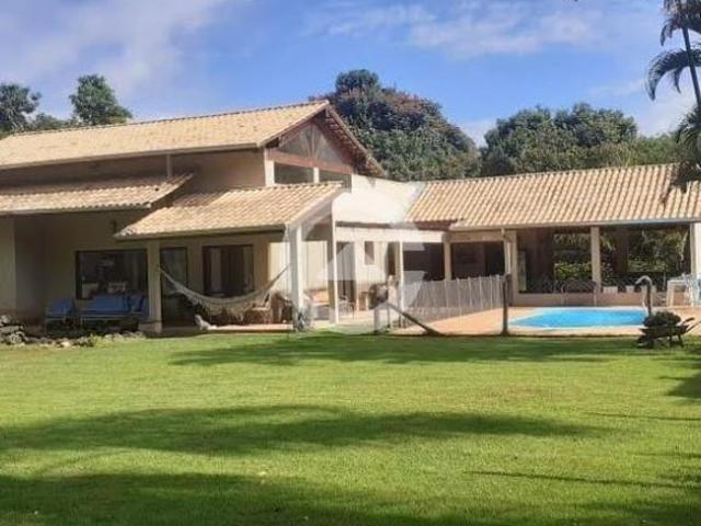 Chácara à venda em Campinas, Loteamento Chácaras Vale das Garças, com 3 suítes, com 2600 m²