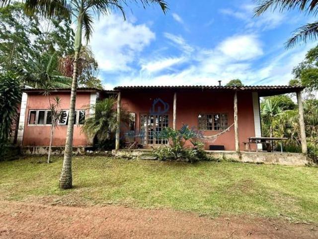 Chácara à Venda em Chácaras Aurora, Embu das Artes SP!