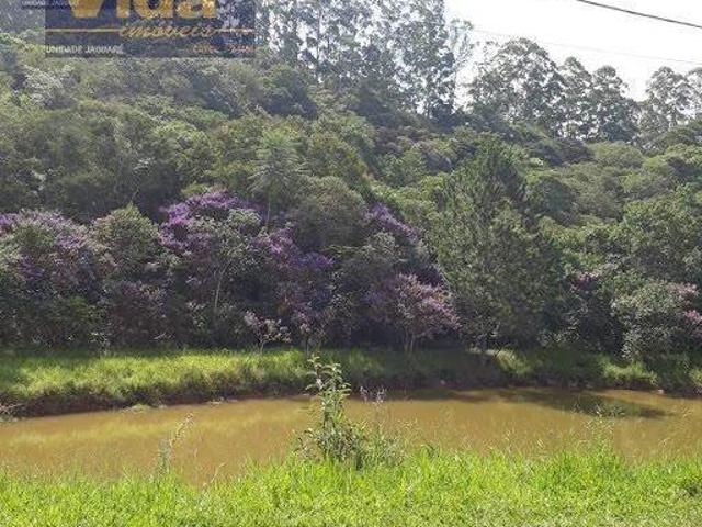 Chácara à Venda em Cristal Mairinque com 2 Dorms por R$240 Mil
