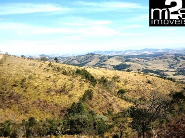 Chácara à venda em Cunha SP, bairro Paraibuna, com 20.000m² de área: seu refúgio particular!
