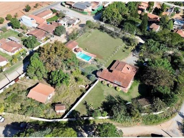 Chácara à Venda em Araçoiaba da Serra | Aceita Permuta até 50% do valor do imóvel R$ 1.490.000