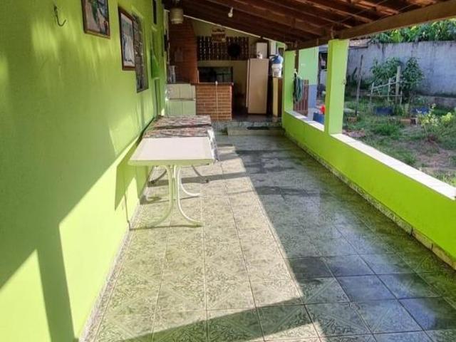 Chácara à venda em Araçoiaba da Serra SP: 2 quartos, 1 sala, 1 banheiro, 2 vagas de garagem, 150m² n