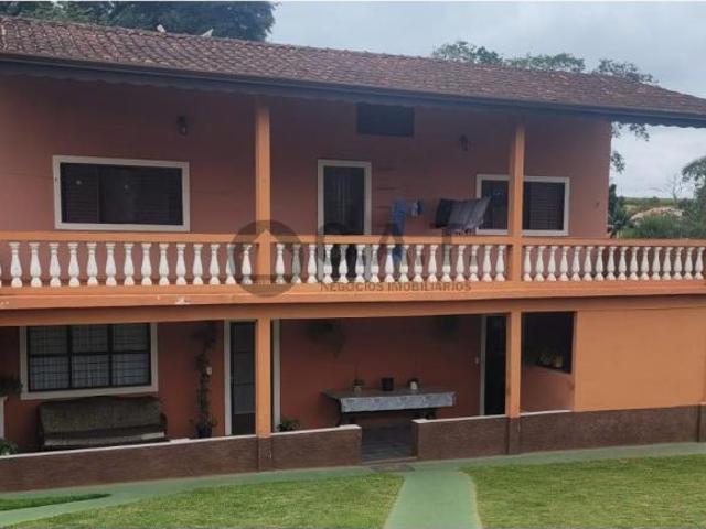 Chácara à Venda em Aracoiaba da Serra SP, Bairro Jardim Salete: 4 Quartos, 4 Banheiros, 6 Vagas de G