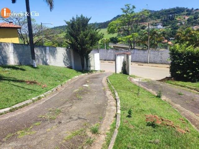 CHÁCARA A VENDA EM ATIBAIA