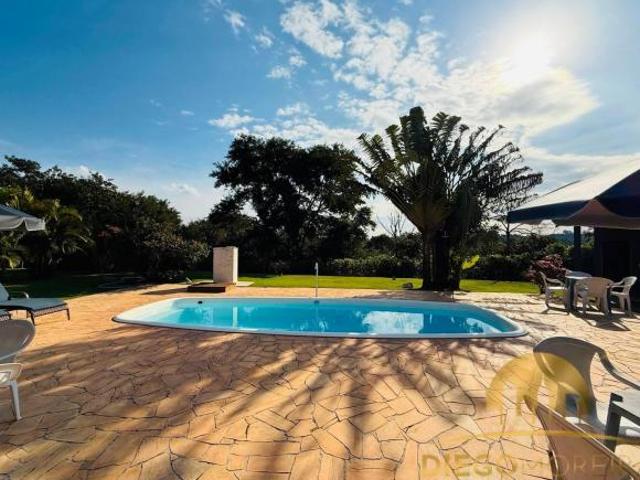 CHÁCARA À VENDA EM ATIBAIA COM 2.000 M²