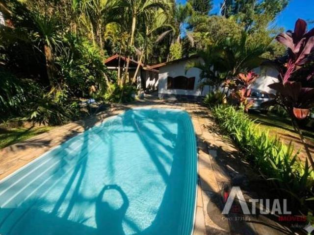 Chácara a venda em Atibaia com terreno de 5mil m² a 2,5 km da Fernão dias