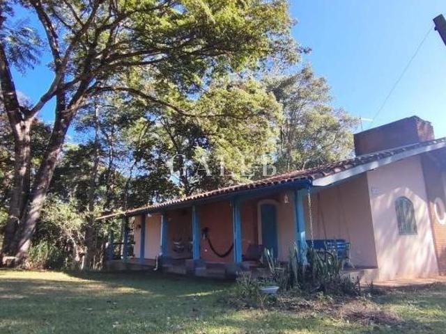 Chácara à Venda em Atibaia SP, Jardim Estância Brasil: 3 Quartos, 2 Suítes, 2 Salas, 2 Banheiros, 8